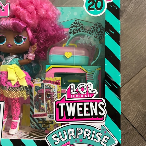 L.O.L. Surprise! | Toys | Lol Surprise Tweens Surpise Swap Cora Curls ...